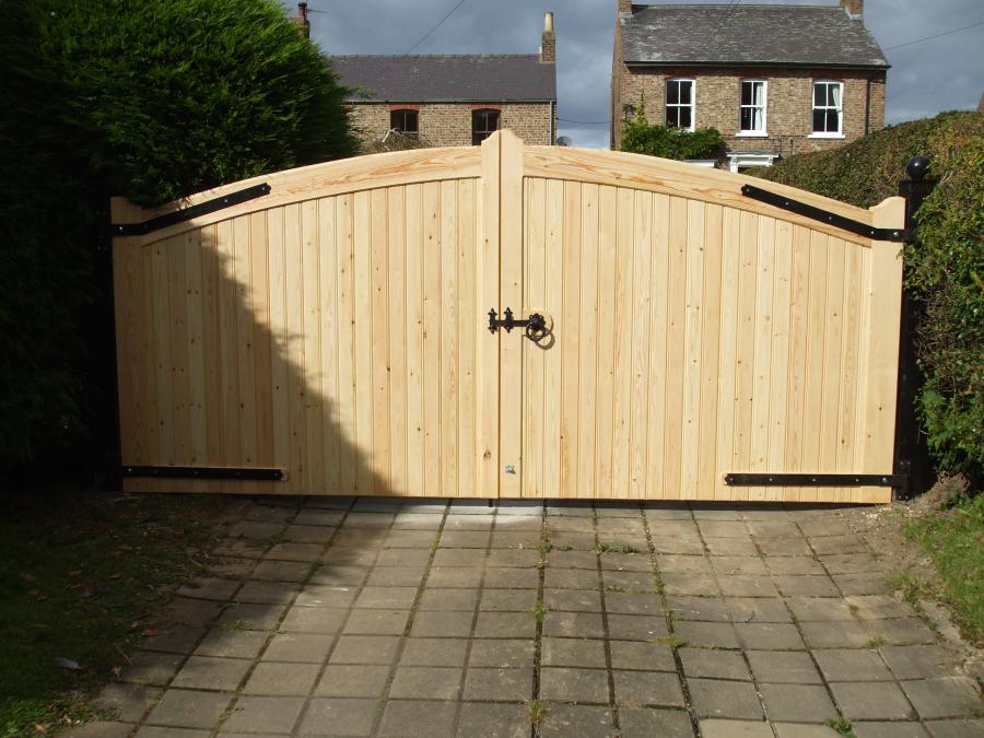 Arch Top Frame, Brace and Ledge (Softwood) - Products - Gates and ...